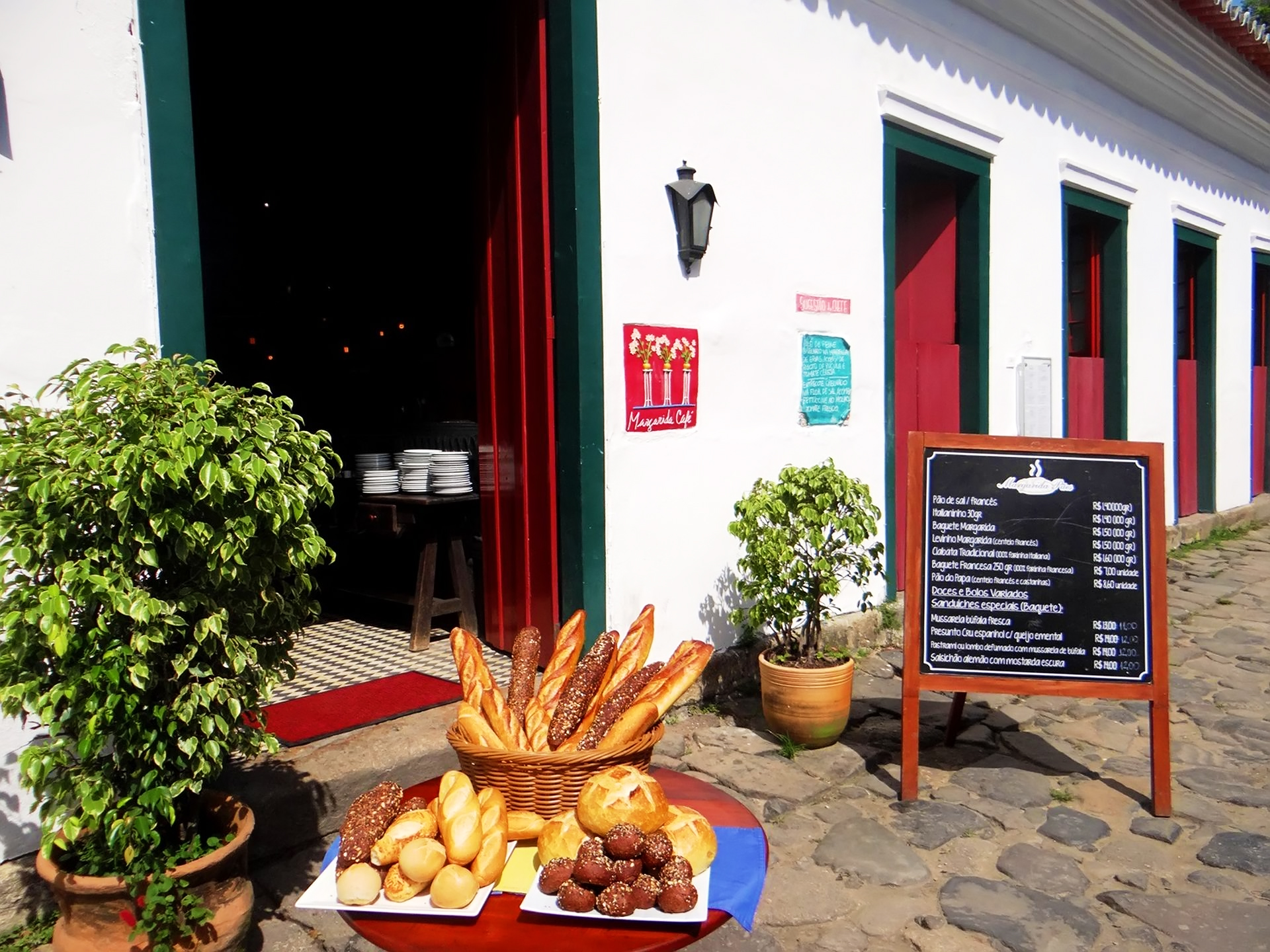 Padaria Turística Margarida Pães Reabre em Paraty! – Revista Degusta